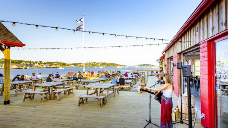 Lunenburg Journey Photo Tour - South Shore Tourism Cooperative